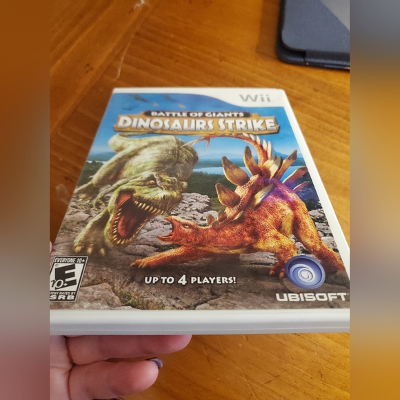 Media | Dinosaurs Strike Battle Of Giants Wii Game Up To 4 Players 206 ...